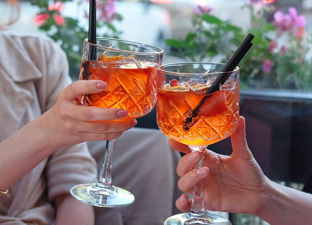 ¿Qué es el Ramazzotti Rosato? Descubre el licor de moda de Santiago